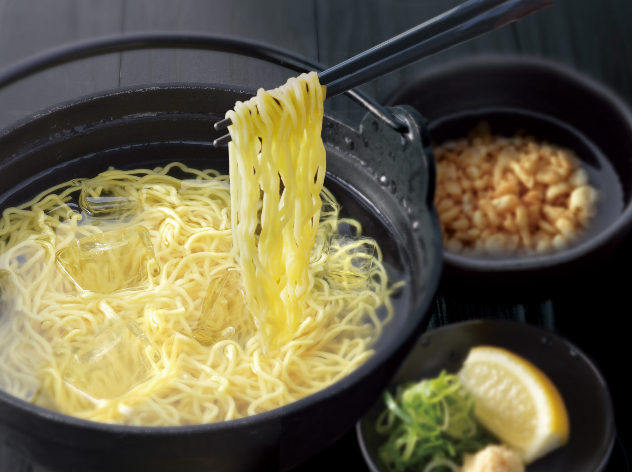 藤崎本店 | めんちゃんこ亭｜創業昭和55年 博多発祥「鍋焼きラーメン」のお店｜鬼が島本舗